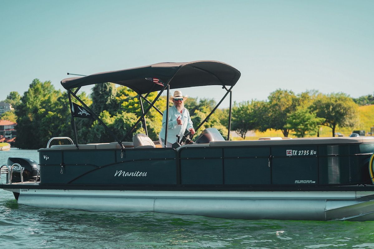 Lake Austin Boat Rentals and Lake Travis Boat Rentals