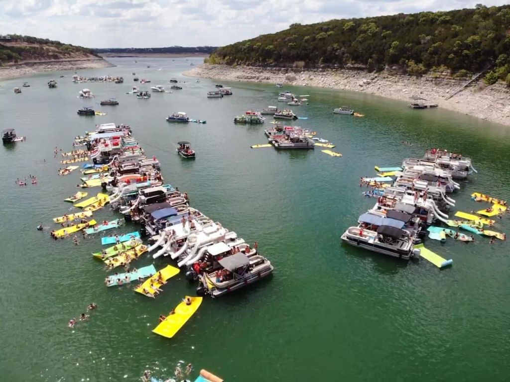 Lake Travis Water Level: Weekly Report - Float On Boat Rentals