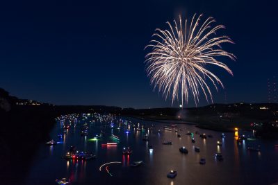 4th of July in Austin - Austin Boat Rentals on Lake Austin & Lake ...