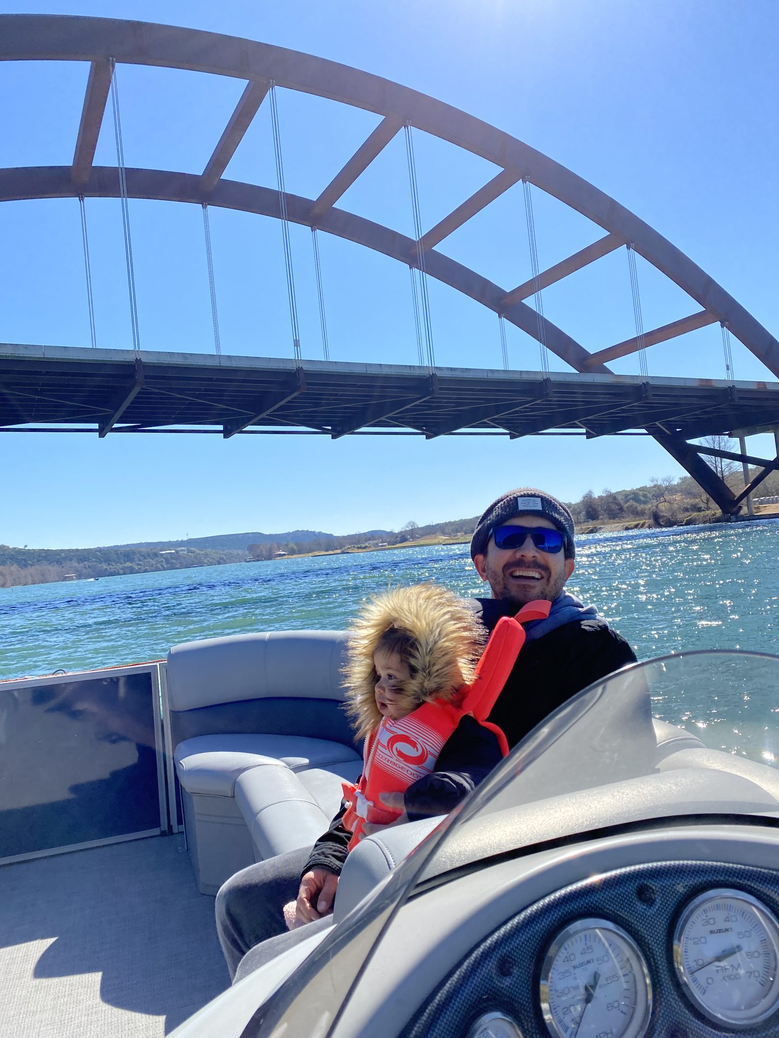 Thanksgiving Weekend Boat Rental Austin Fun Ideas - Float On Boat Rentals