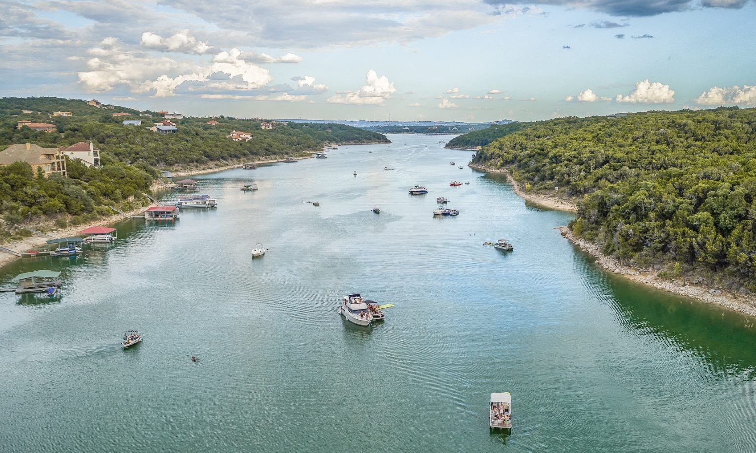 Kick Off Your Perfect Lake Travis Weekend - Float On Boat Rentals