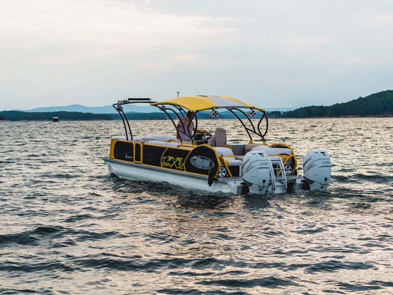 Float On Luxury Powerboat Rental! - Float On Boat Rentals